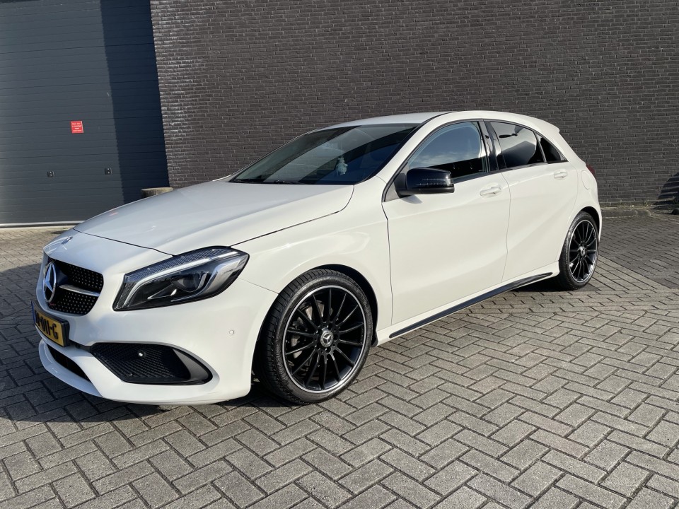 Mercedes A160 AMG Night pakket - marketplaceonline.nl