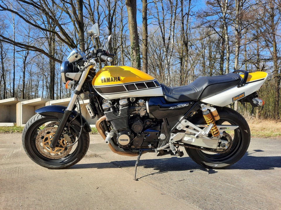Prachtige Yamaha XJR1200 Kenny Roberts - marketplaceonline.nl